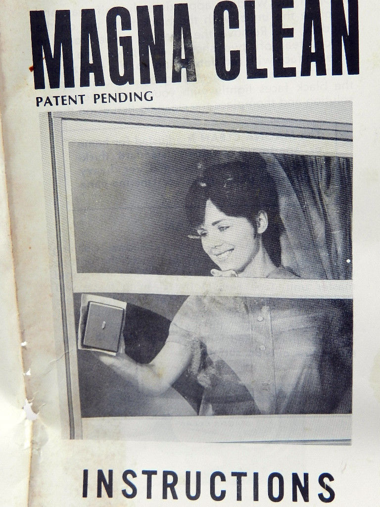 Vintage Magna Cleaning Kit Two Sided Magnetic Window Cleaner – Shop ...