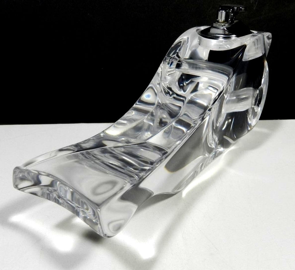 Vintage Lucite Acrylic Table Lighter – Shop-Uniques-Unlimited